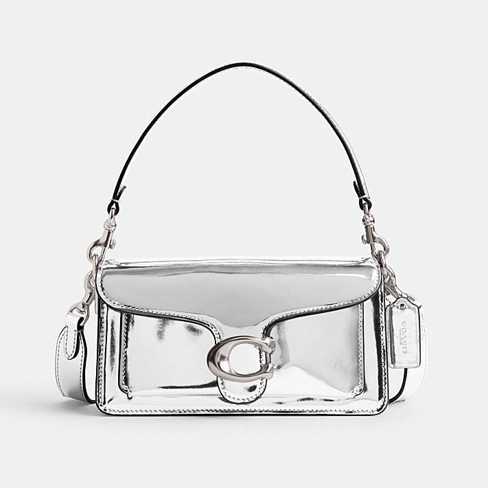 10 Bags to Illuminate Your Metallic Party Look