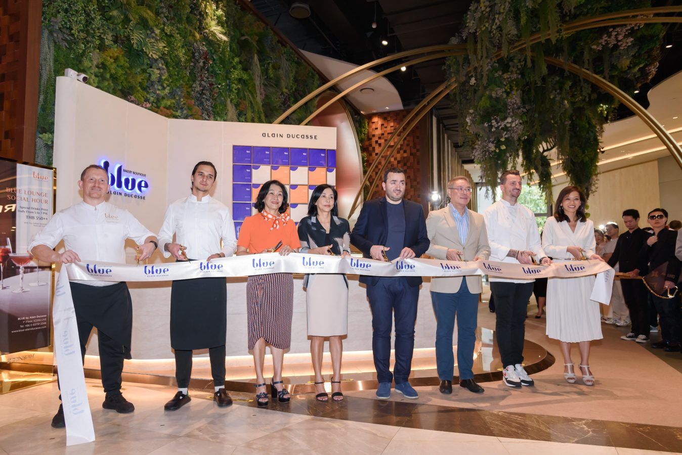 Blue by Alain Ducasse Unveils its Bakery Boutique at ICONSIAM