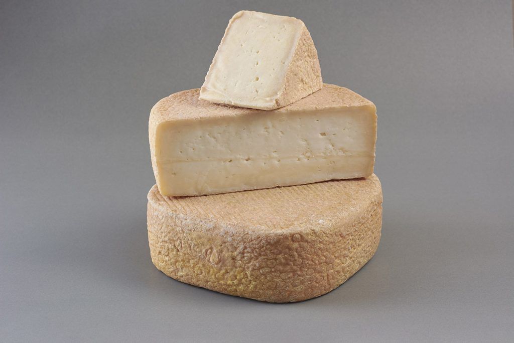 Artisans in Thailand: The Story of Jartisann Cheeserie
