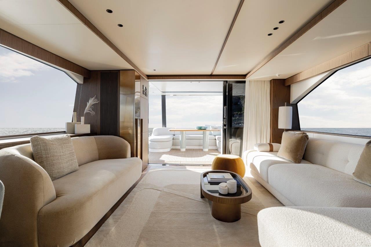 Azimut Yachts Unveils the Stunning New Fly 72 Model