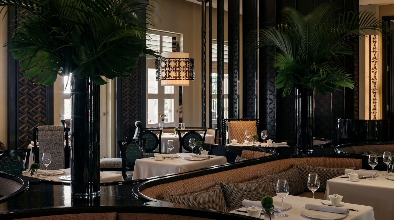 Where Did Taylor Swift Dine during Her Eras Tour in Singapore?