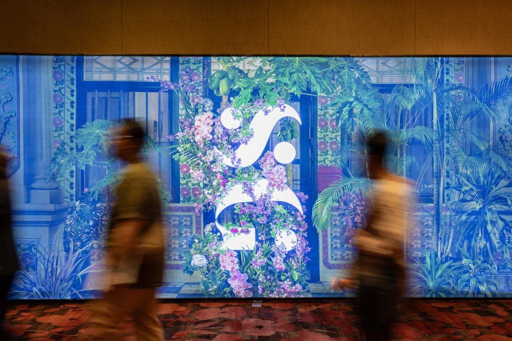 10 Famous Art Fairs around the World You Need to See at Least Once