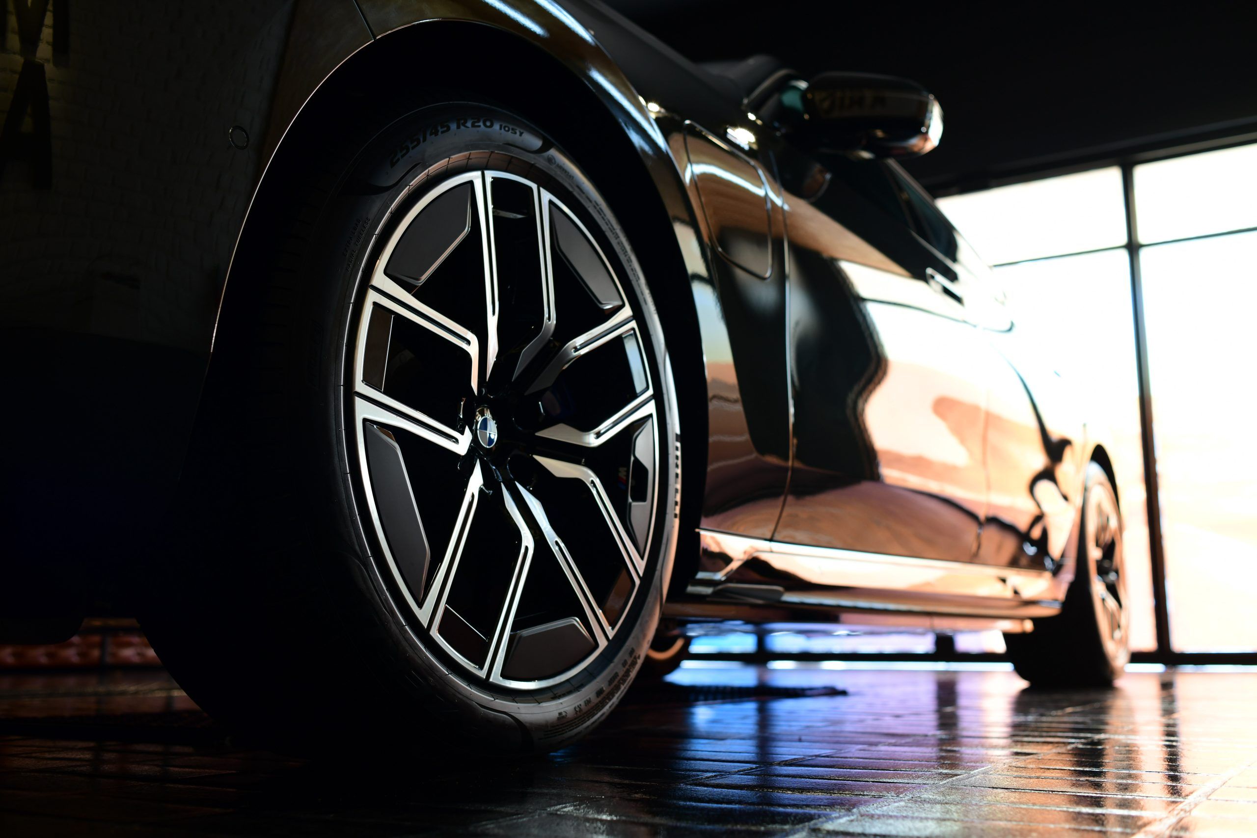 New Face, New Spark: The New BMW 7 Series Boldly Shapes the Future