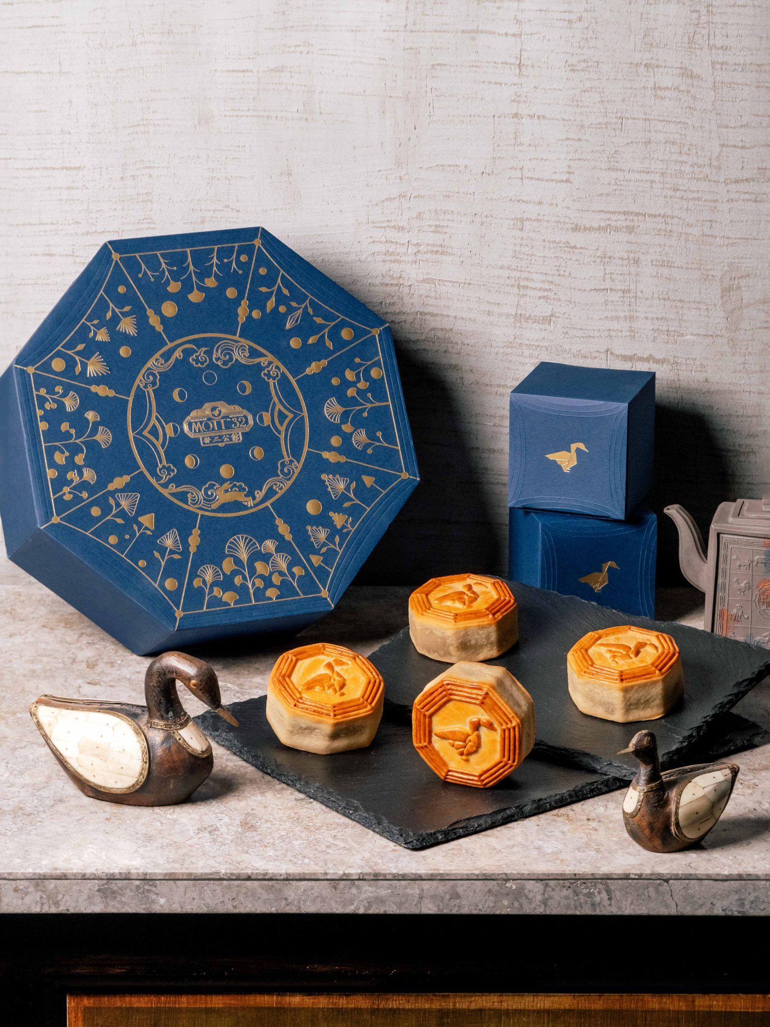 2024 Mooncake Roundup: Bangkok's Top Mid-Autumn Festival Sets