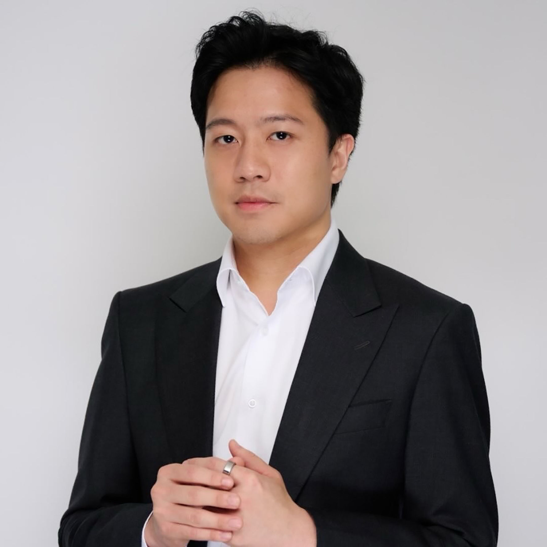 Peerapat "Van" Chitsakdanon | Prestige Online - Thailand