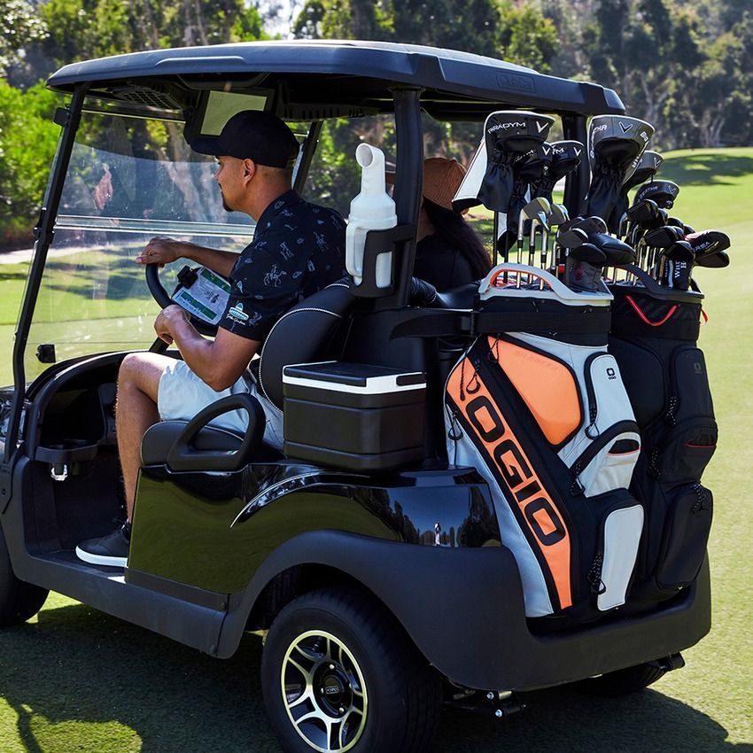 Choosing the Right Golf Bag: Types Explained