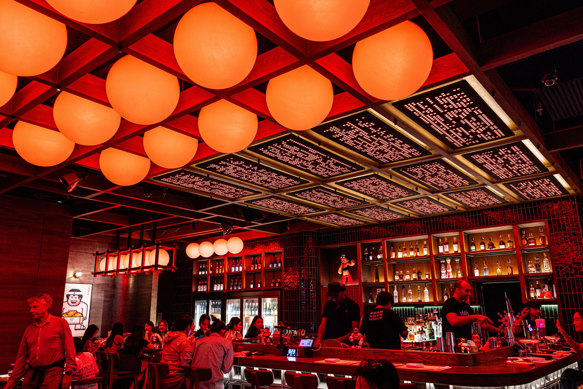Fatboy Izakaya: Fusion Flavours Meet Bold Drinks at Gaysorn Amarin