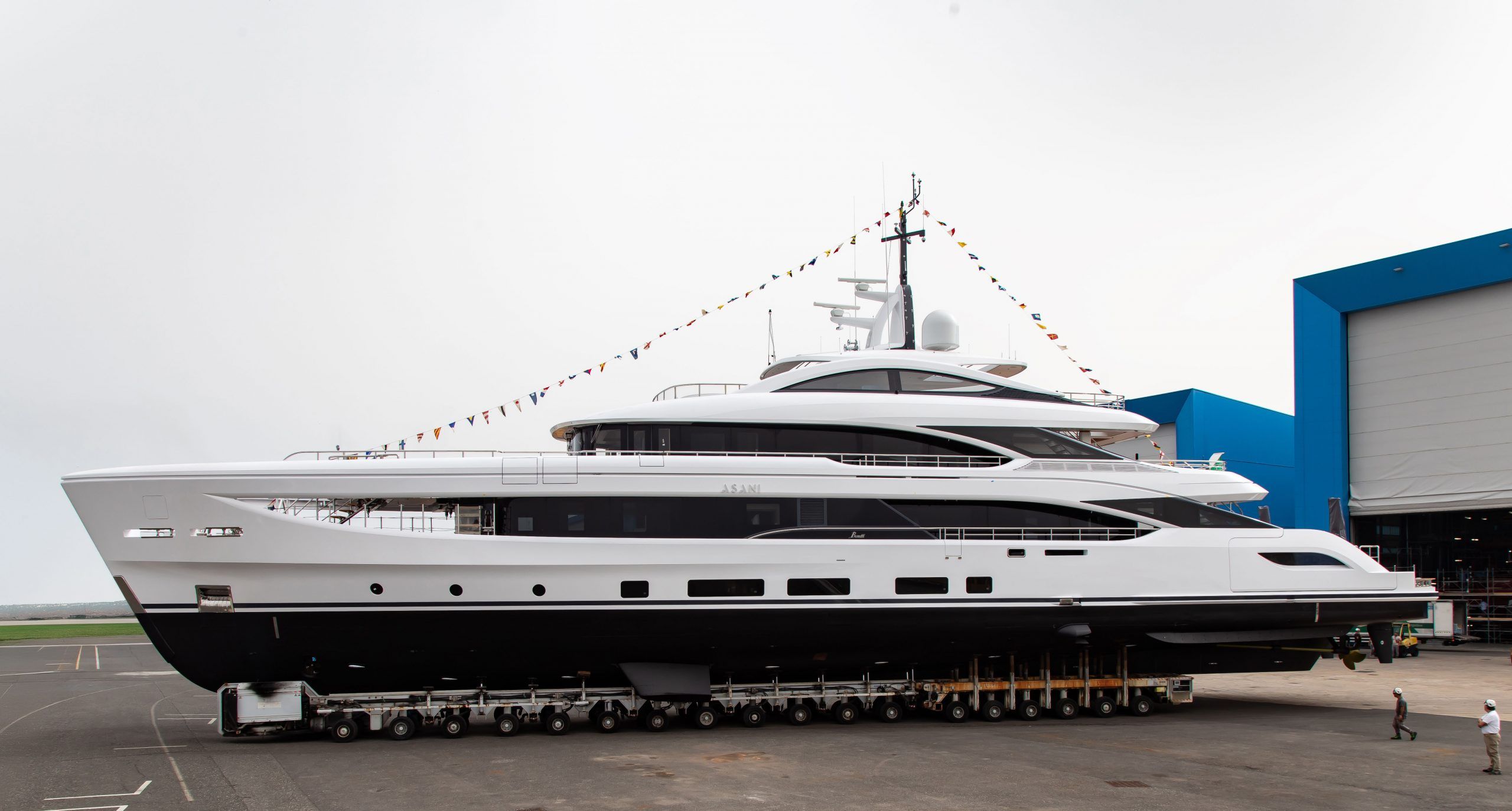Benetti Makes Waves at Monaco Yacht Show 2024