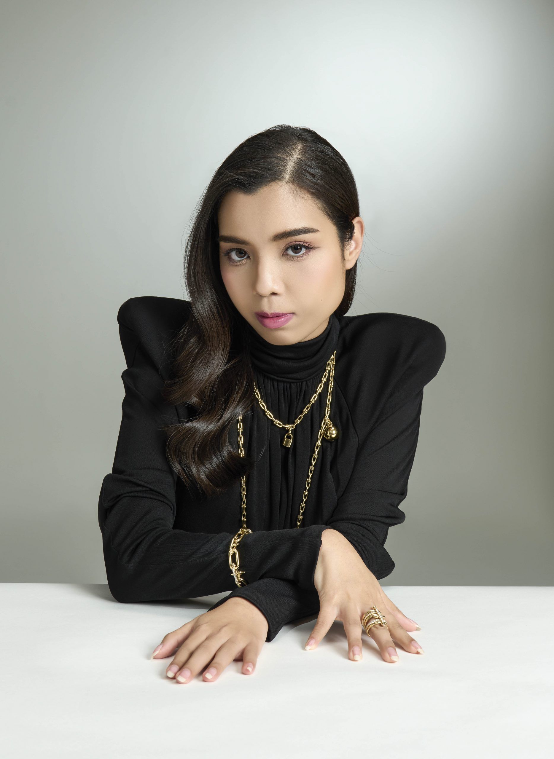 Supanit Veerakul: Leadership, Legacy, and Raising Resilient Daughters