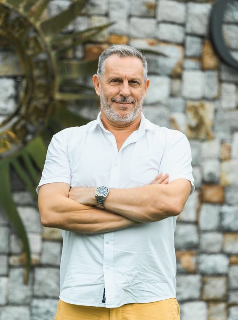 Bruce Hanrahan | Prestige Online - Thailand