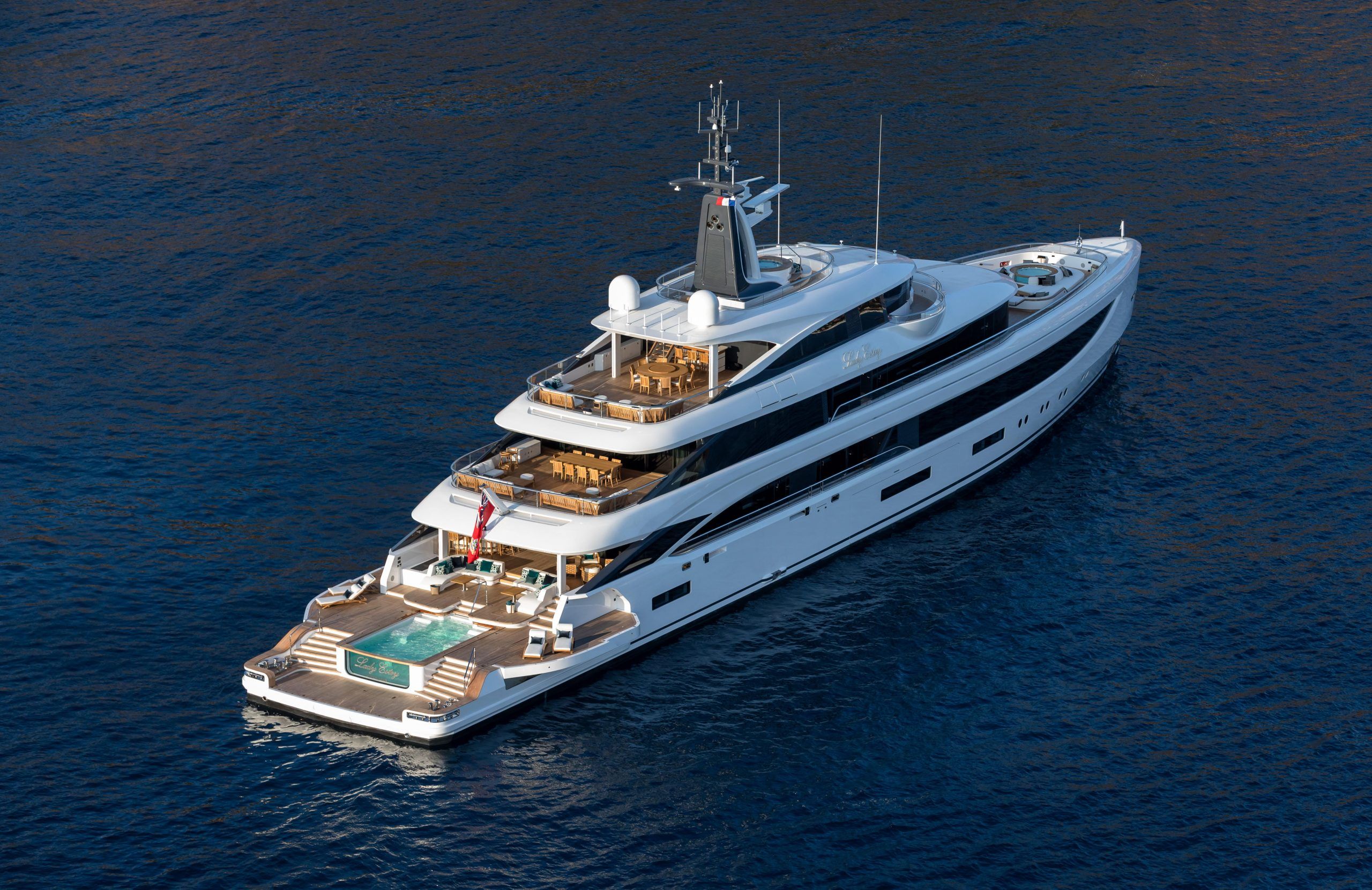 Benetti Unveils Lady Estey and M/Y Perla: The New Jewels of the B.Now ...