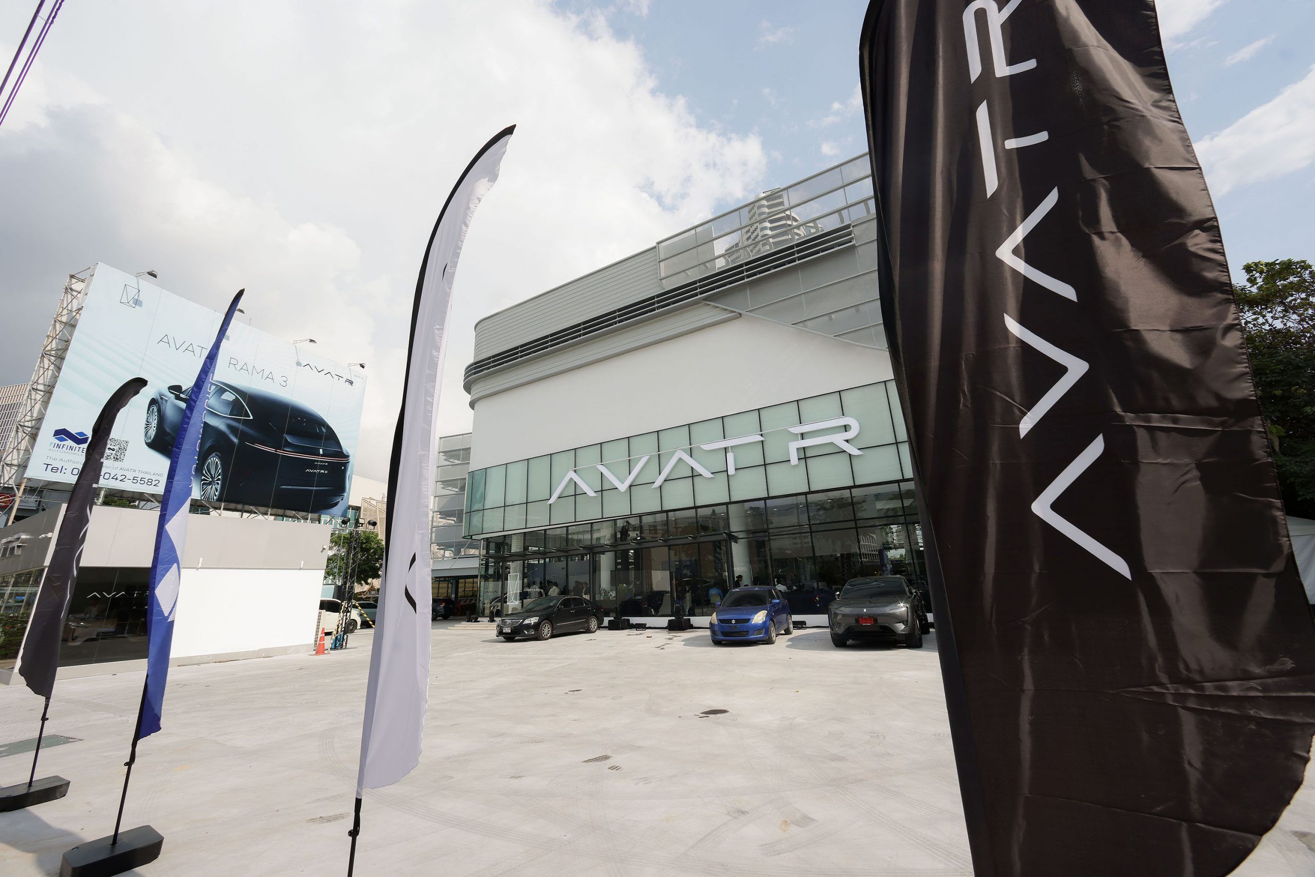 Infinite Automobile Unveils Thailand’s Largest AVATR Flagship Showroom ...
