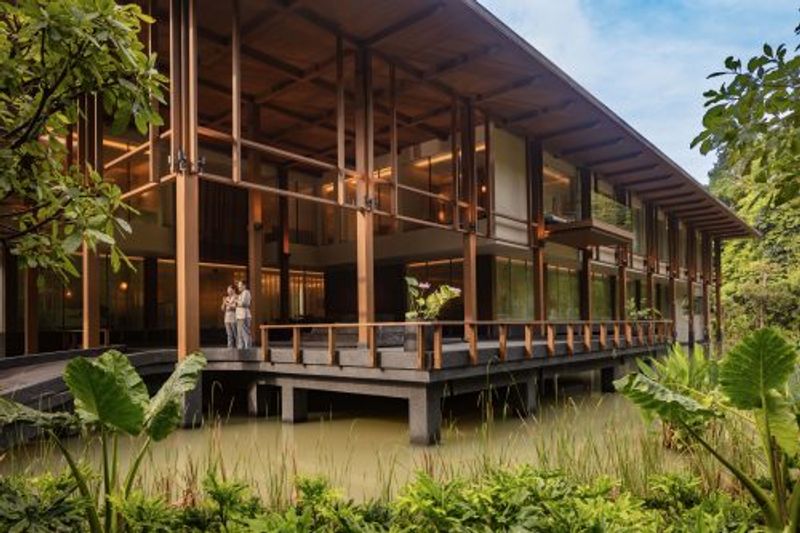 5 of the Most Expensive Gym Memberships Around the World