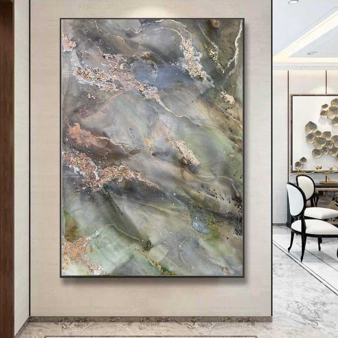 Khmer Abstract Artist Daisyodia Paints Emotions in Motion